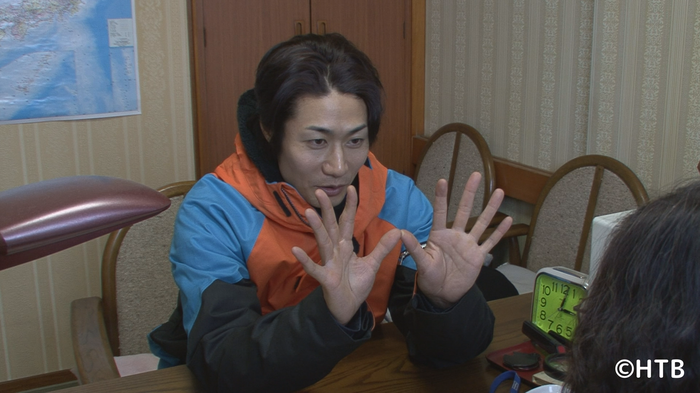 SODANE - “おっそろしく当たる”と評判の占い師が導き出す戸次の運勢とは…？『ハナタレナックス選集-ANTHOLOGY- 北海道の笑顔プロジェクト』配信中！